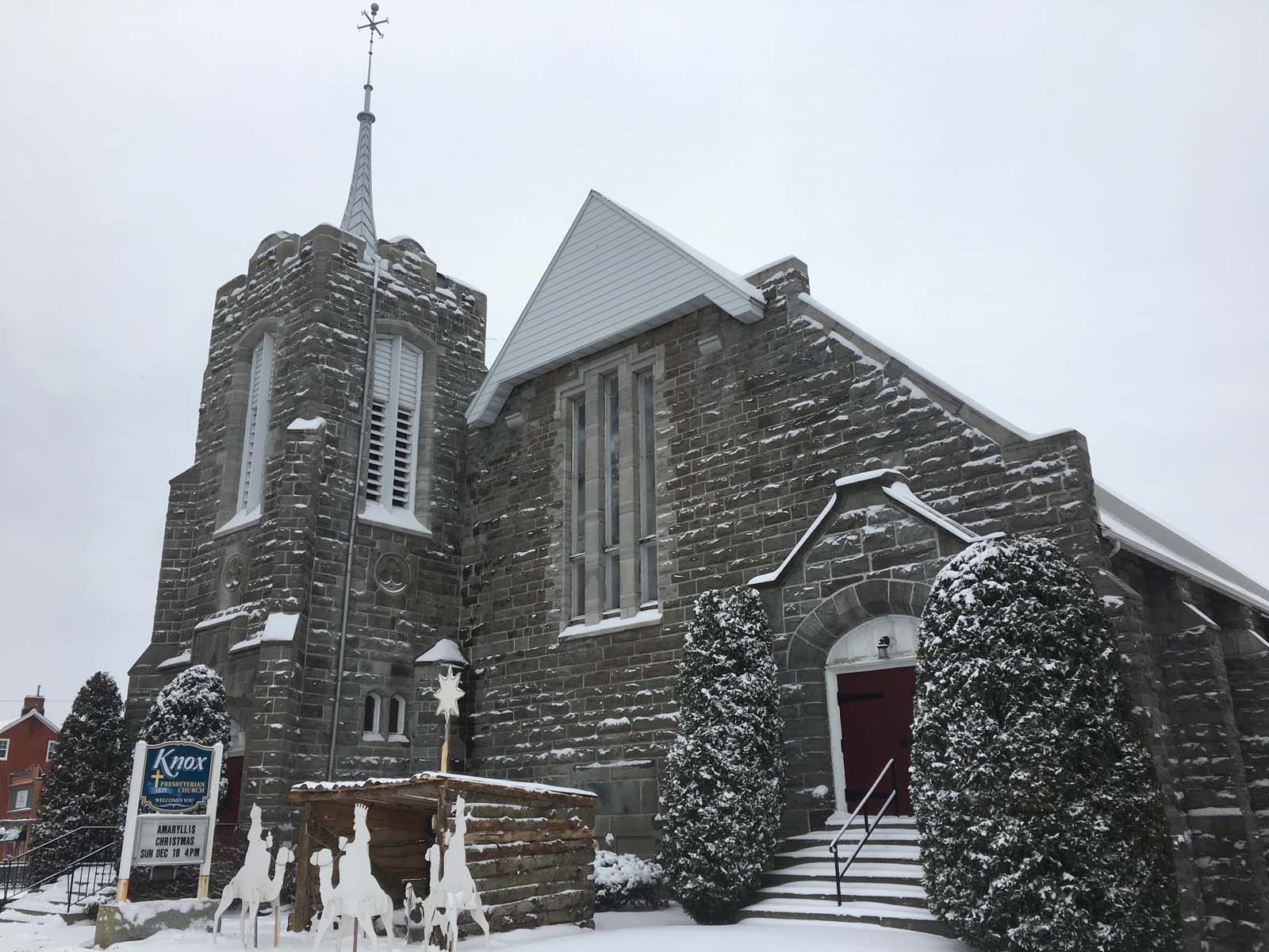 Thief caught by church-goer during Sunday service - The Review Newspaper